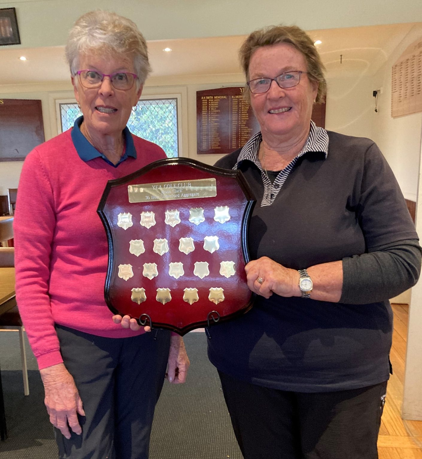 Mona Clark Trophy completed! – Yea Golf Club